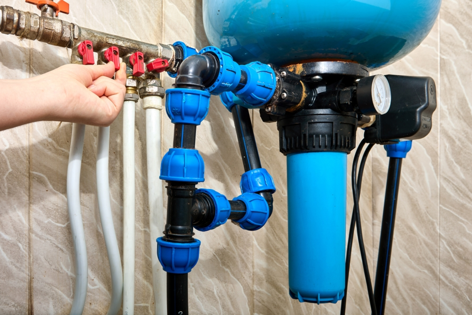 A Comprehensive Guide to Whole House Water Filter Installation - North ...